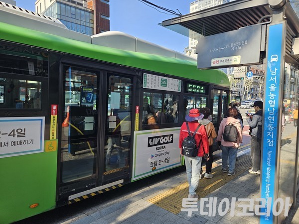 서울 시내버스 노조, 준법운행 재개···서울시 “지하철 증편 등 대책 마련”