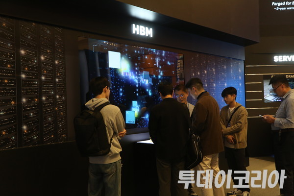 SK하이닉스, 3Q 영업익 11조3834억원···역대 첫 10조 돌파